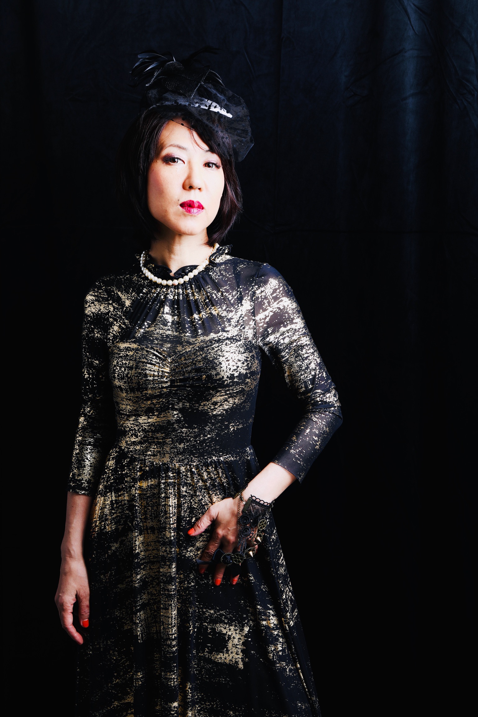 UK-based Japanese singer-songwriter Naomi Suzuki is back with a ...