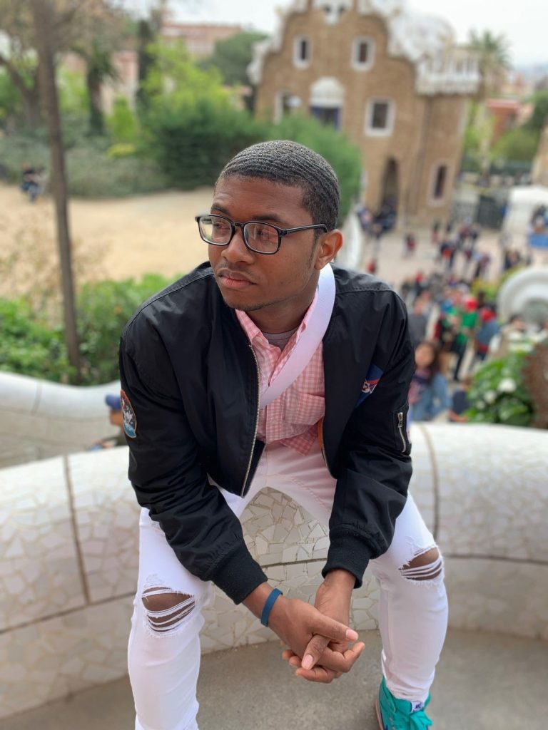 Versa Clean's "SPINNIN N' DRILLIN" is A Tapestry of Modern Sound That ...